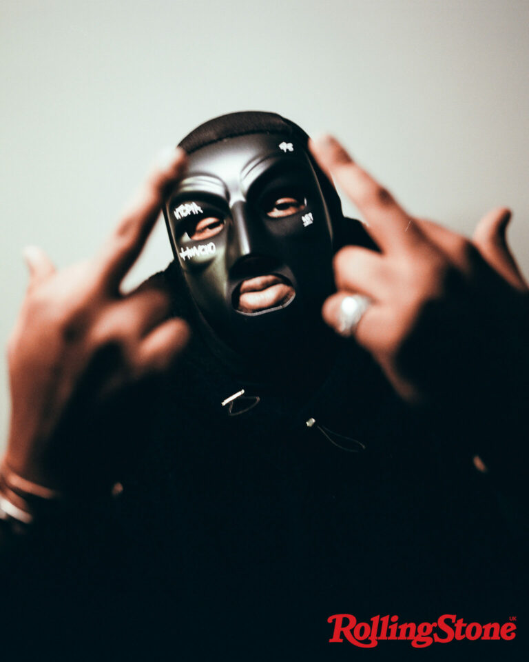 M Huncho unveils striking new mask at London show