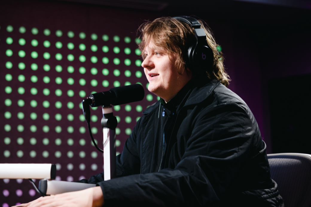 Lewis Capaldi wants to write more with Matty Healy: 'He takes things to ...