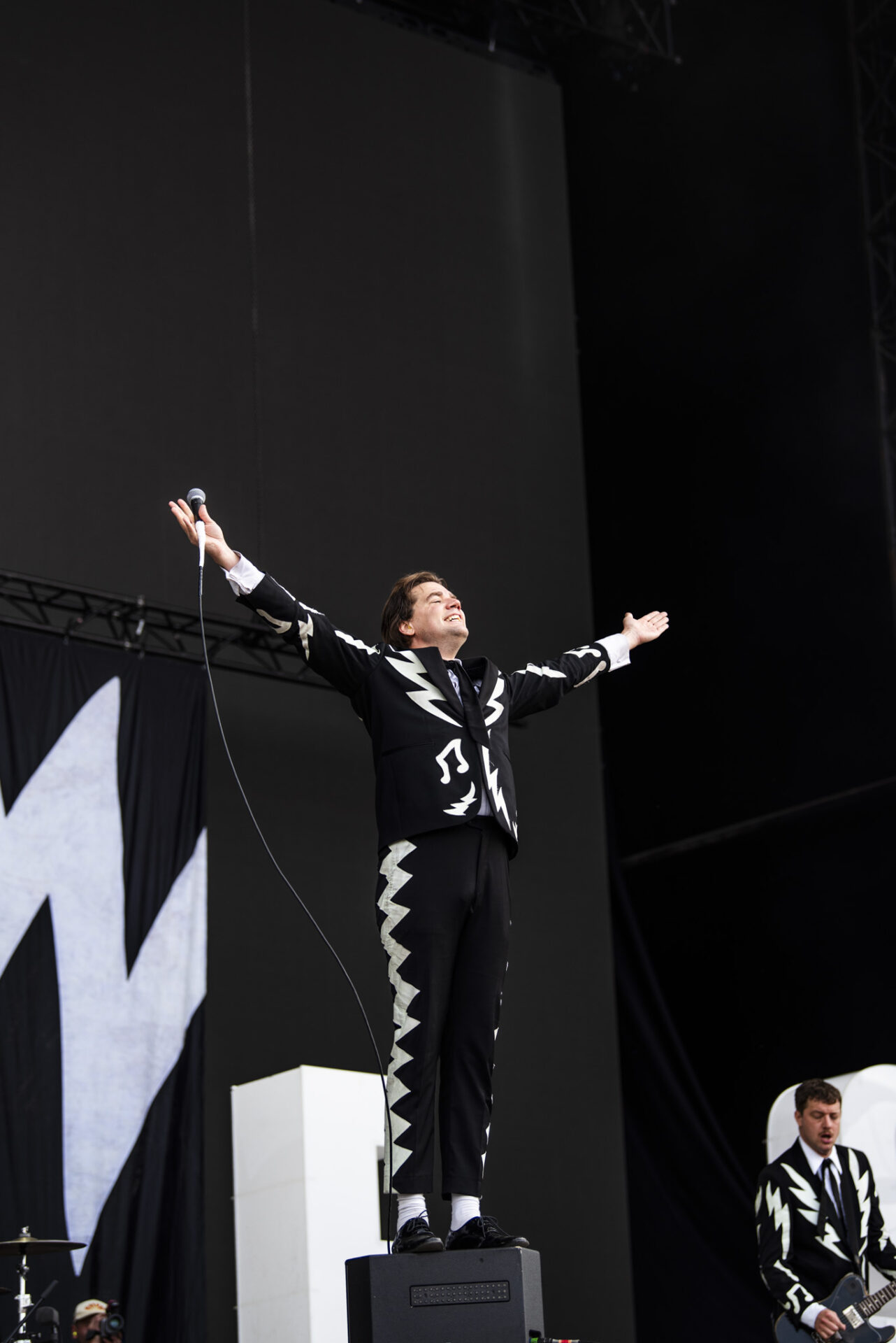 Here's The Hives tearing up The Other Stage on the first day of Glastonbury