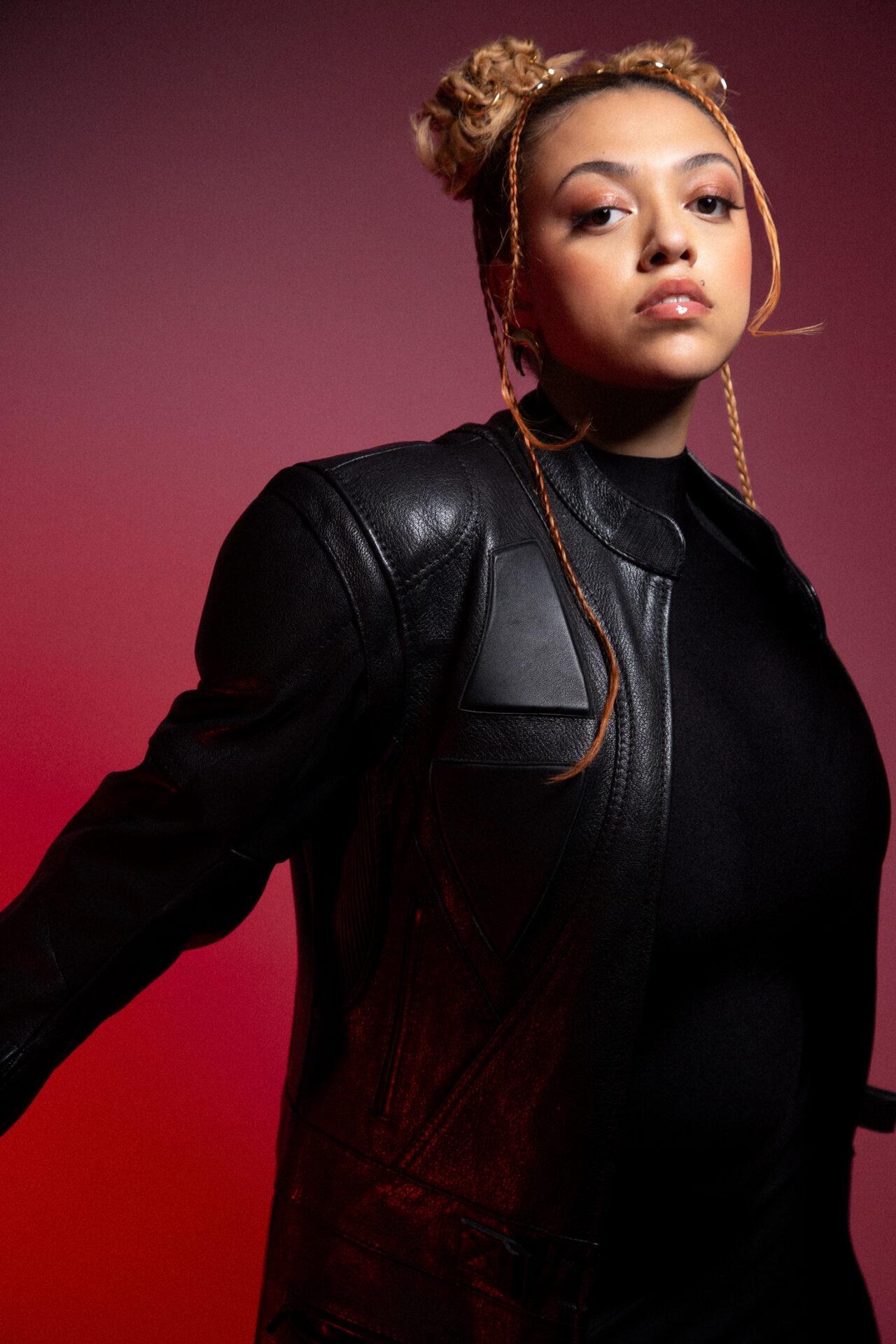 Mahalia is opening her heart and living IRL