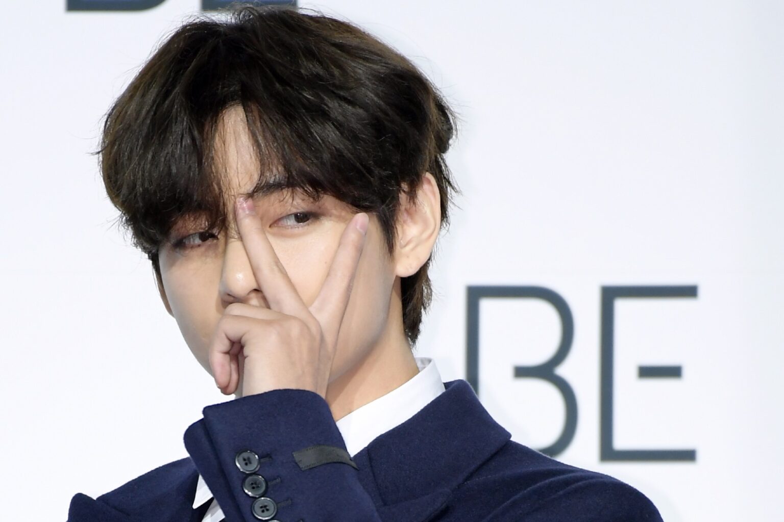 BTS’ V announces debut solo album ‘Layover’