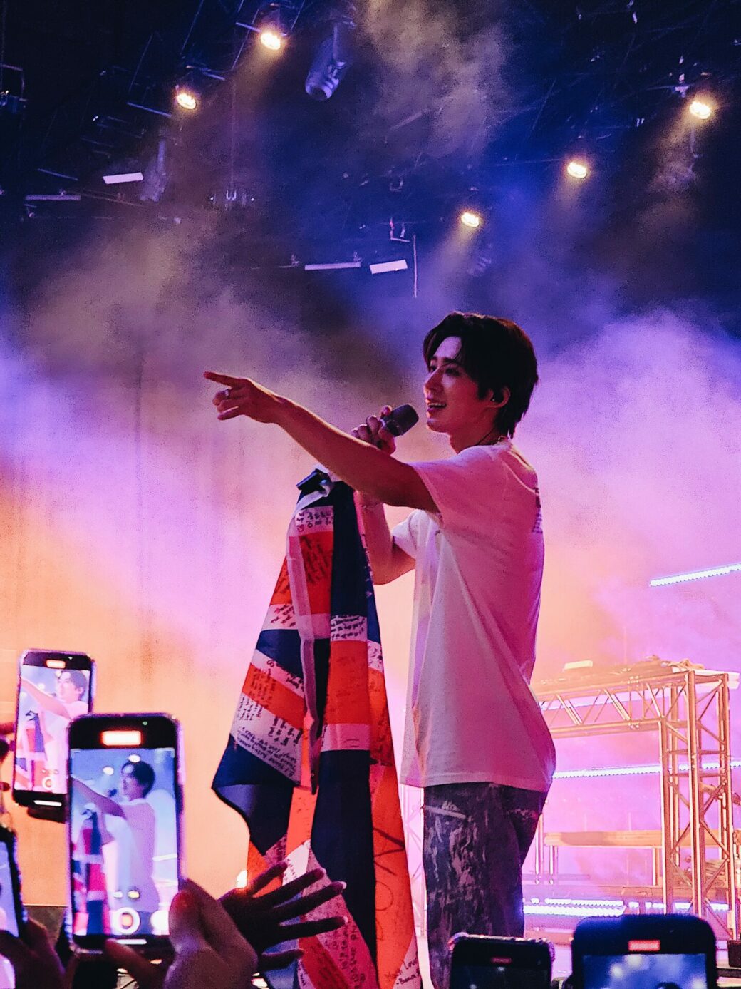 B.I live in London: Korean idol puts on a masterclass of live performance