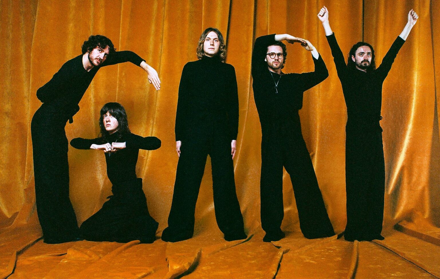 Blossoms Tour 2026 blossoms tour Dates & Tickets 2022 - StadionGucker.de