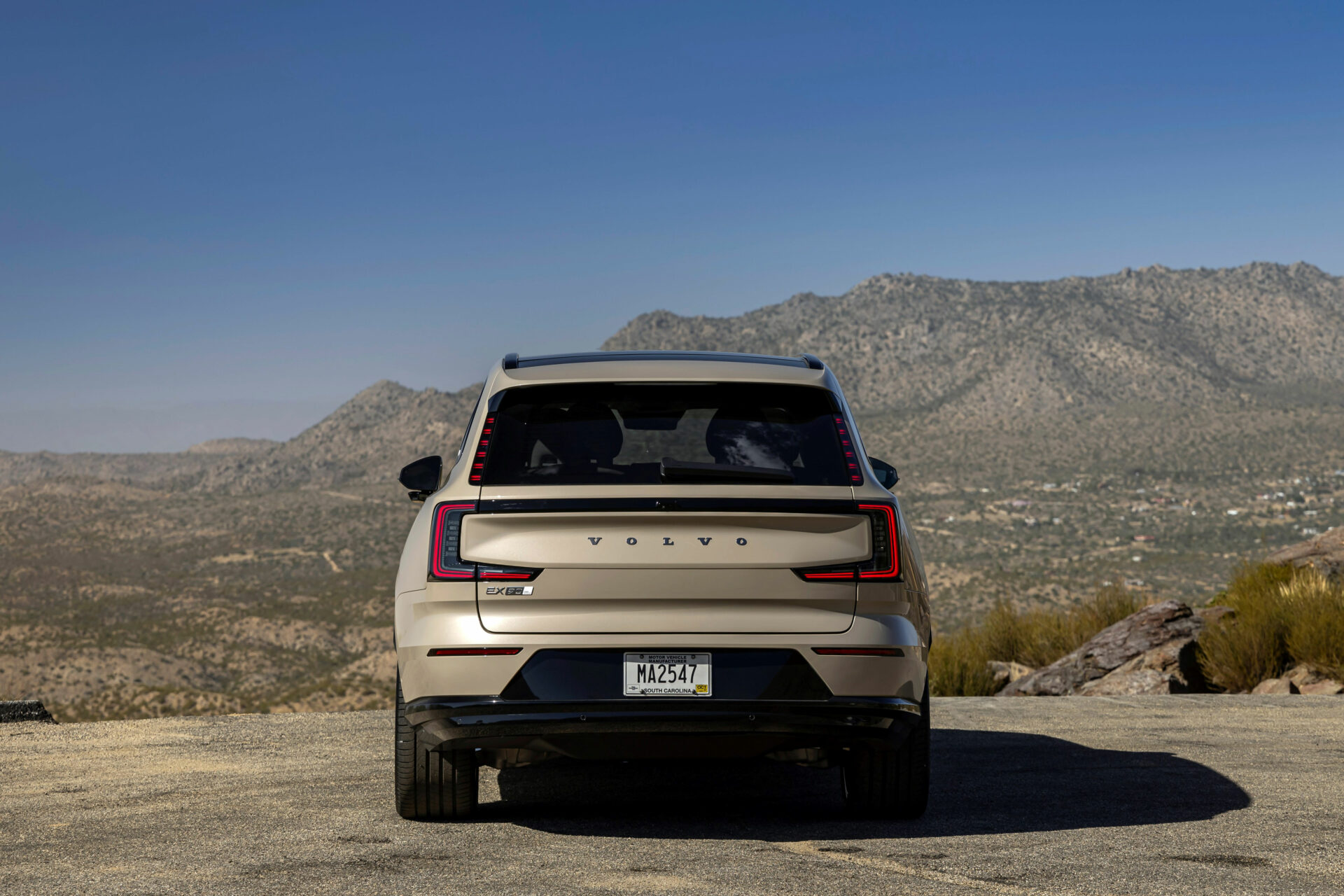 RS Road Test: Volvo EX90