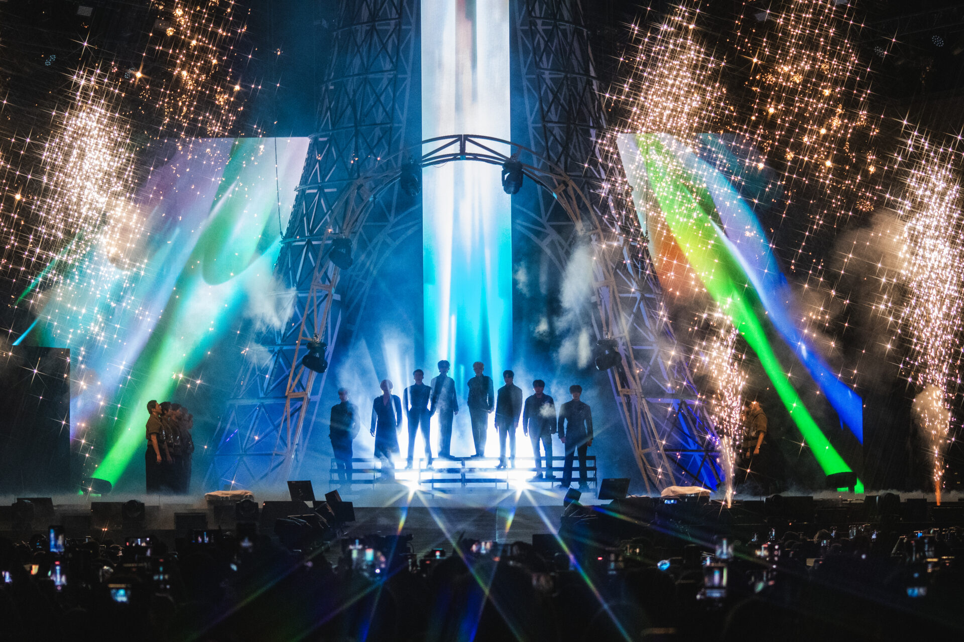 ATEEZ live in London: K-Pop stars light up The O2 Arena