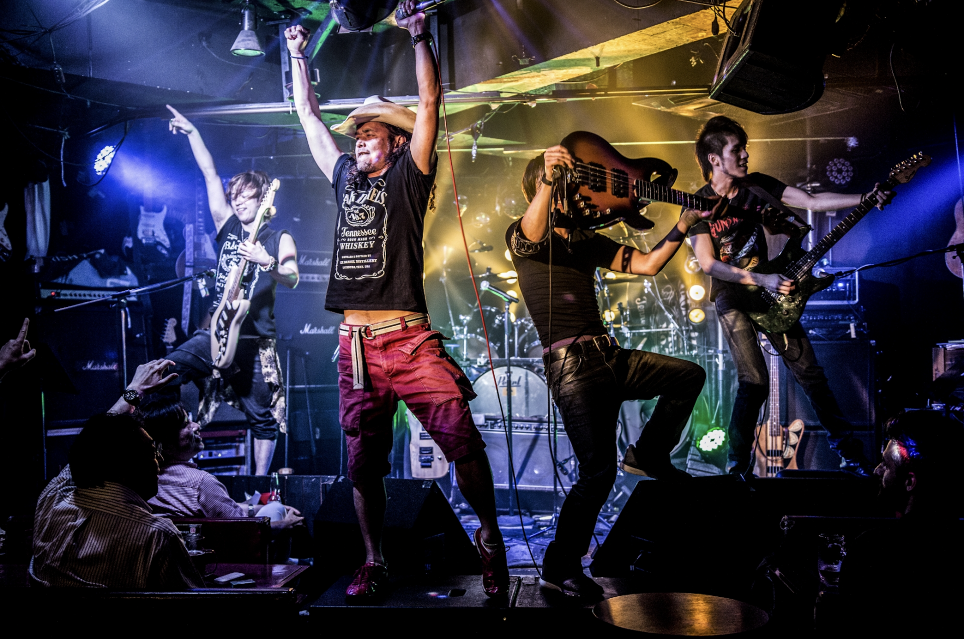 Inside the world’s most iconic clubs, cafes and bars for rock and metal ...