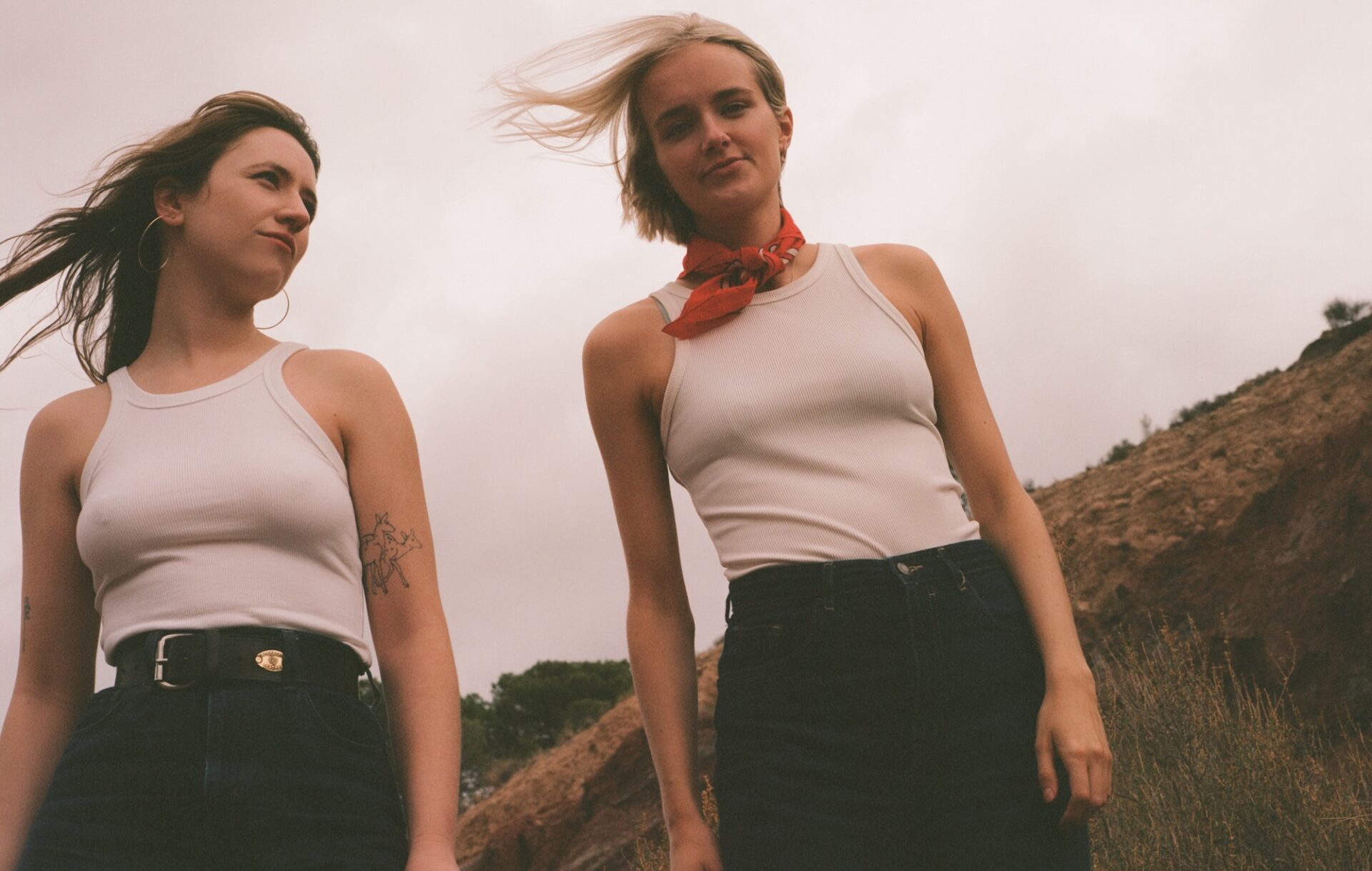 Meet lilo, the folk duo writing odes to friendship