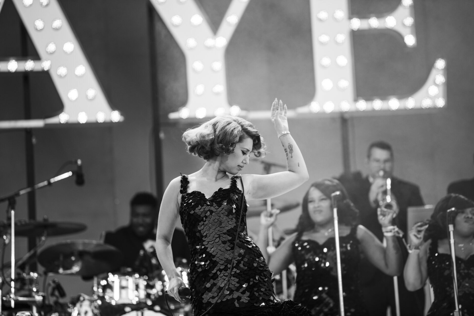 RAYE live at Glastonbury: Her next time will surely be a headline ...