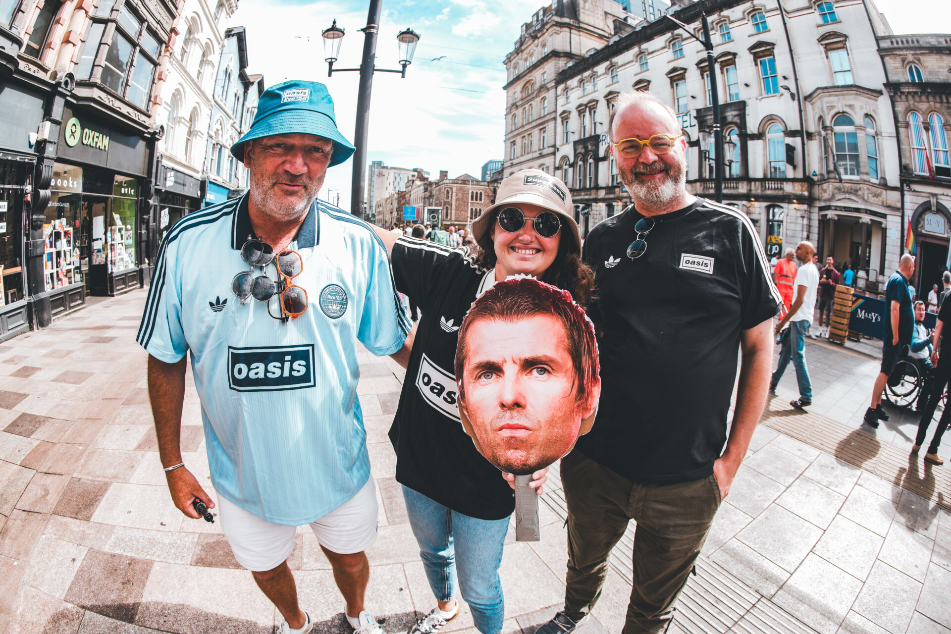 Oasis fans descend on Cardiff for Live ‘25 reunion tour opener: photo ...