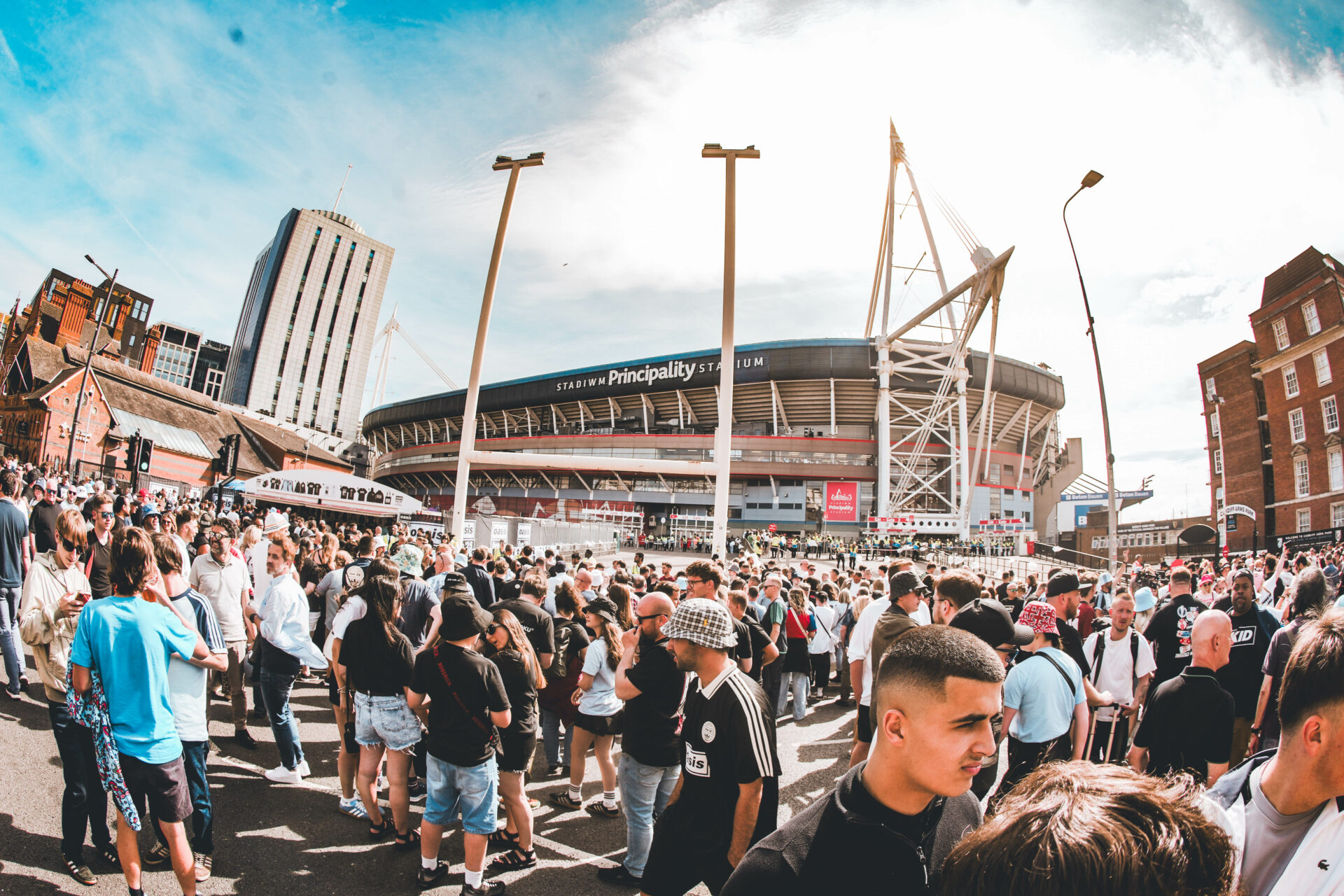 Oasis fans descend on Cardiff for Live ‘25 reunion tour opener: photo ...