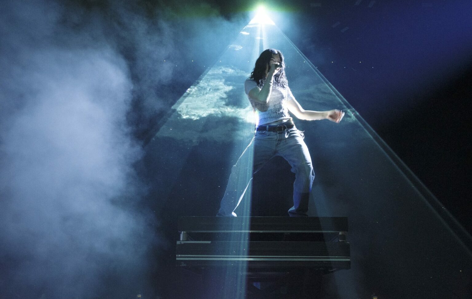 Lorde live in London: leftfield star finally hits arenas