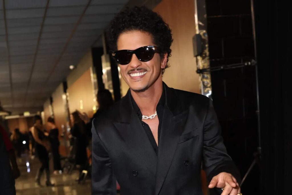 Bruno Mars’ New Album ‘The Romantic’ Will Arrive in February
