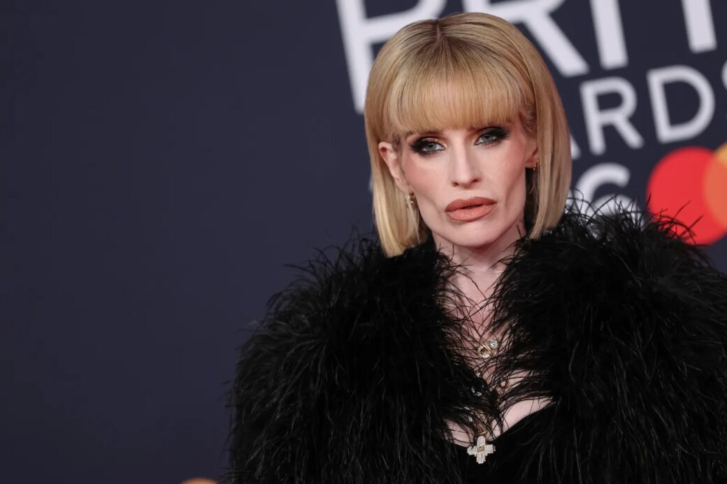 Kelly Osbourne Hits Back at ‘Cruelty’ Over Her Appearance at the Brit ...